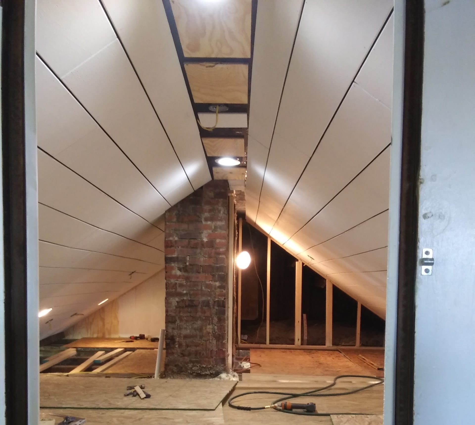 Installing New Timber Beams: A Step-by-Step Guide